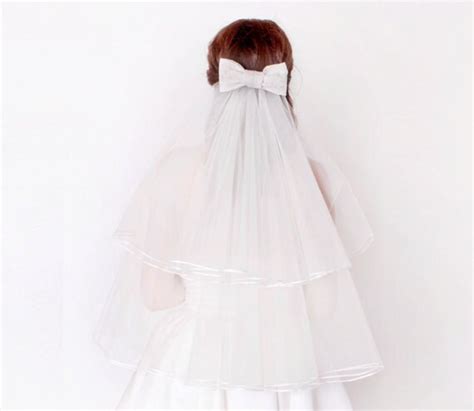 Two Tier Tulle Ava Veil With Lace Bow And Ribbon Edging Etsy