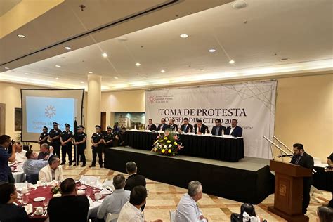 Toma Protesta El Primer Colegio De Contadores Públicos De Los Cabos