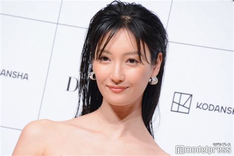画像3131 菜々緒、大胆紐ビキニ姿で驚異の美ボディ披露「刺激が強い」「息を呑む美しさ」の声 モデルプレス