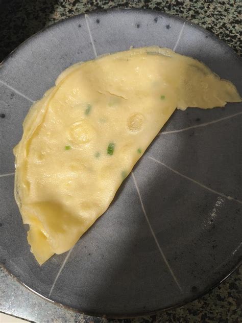 【鸡蛋饼的做法步骤图，鸡蛋饼怎么做好吃】木亦酱下厨房