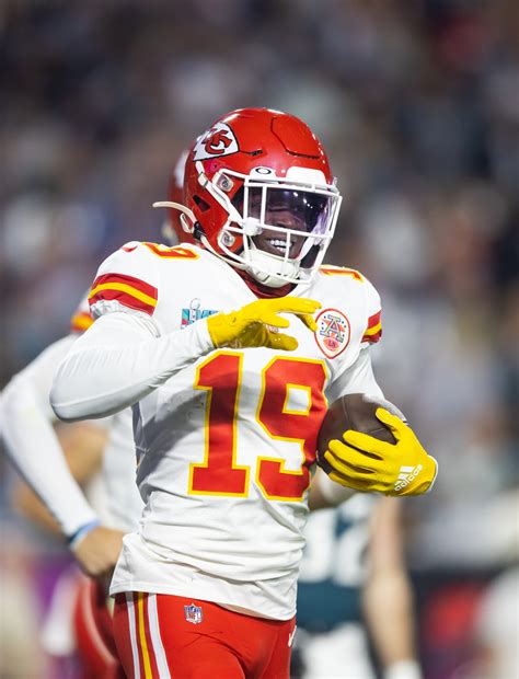 Browns Host Wr Kadarius Toney For Workout