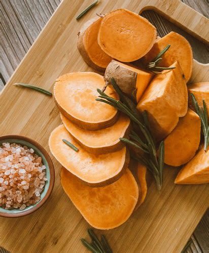 Chopped Vs Diced How Do These Knife Cuts Differ Hellofresh