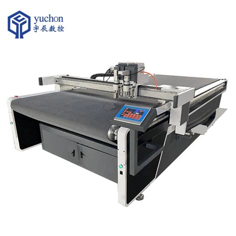 Flatbed Digital Fabric Cutting Plotter Machine Folding Machine Apparel