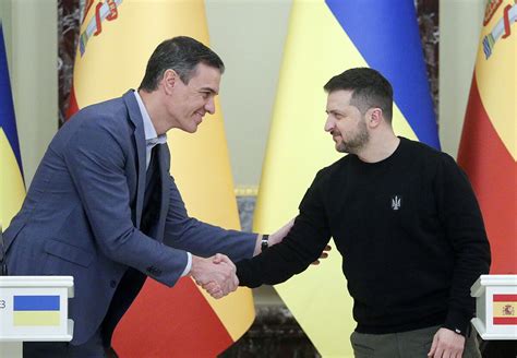 La Foto Con Zelenski El Negocio Con Putin Columnistas