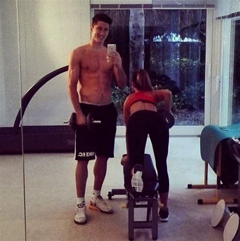 Robert Lewandowski Em 2016 Die Heißen Sixpacks Der Fußball Stars