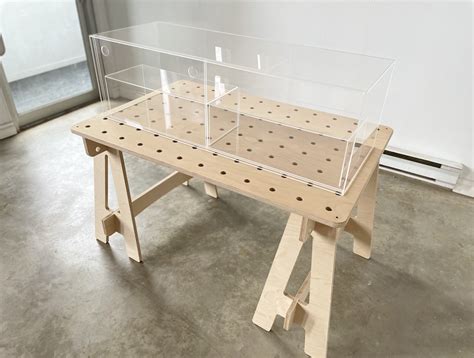 Custom Plexiglass Case With Sliding Doors And Shelves — Klo Lab I Cnc