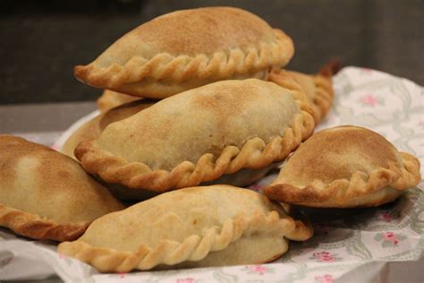 Foto De Receta Empanadas Salteñas Con Masa Casera Recipes Empanadas Empanadas Recipe