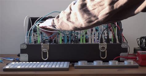 Ambient Music For Guitar And Eurorack Modular Synthesizer Synthtopia