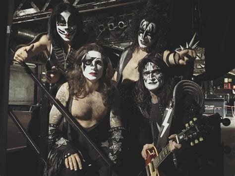 ¿estás En Contra De Las Bandas Tributo No Te Pierdas La Canción Que