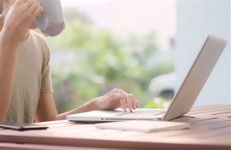 how to automatically zip files with a batch file tech junkie