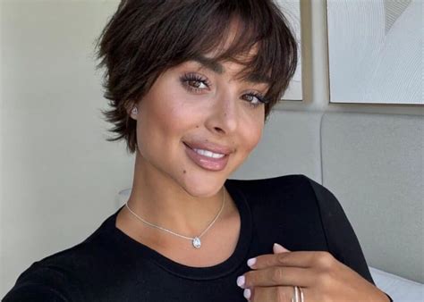 C Est Officiel Retour Du Couple Marwa Merzaka Et Vincent Queijo Public