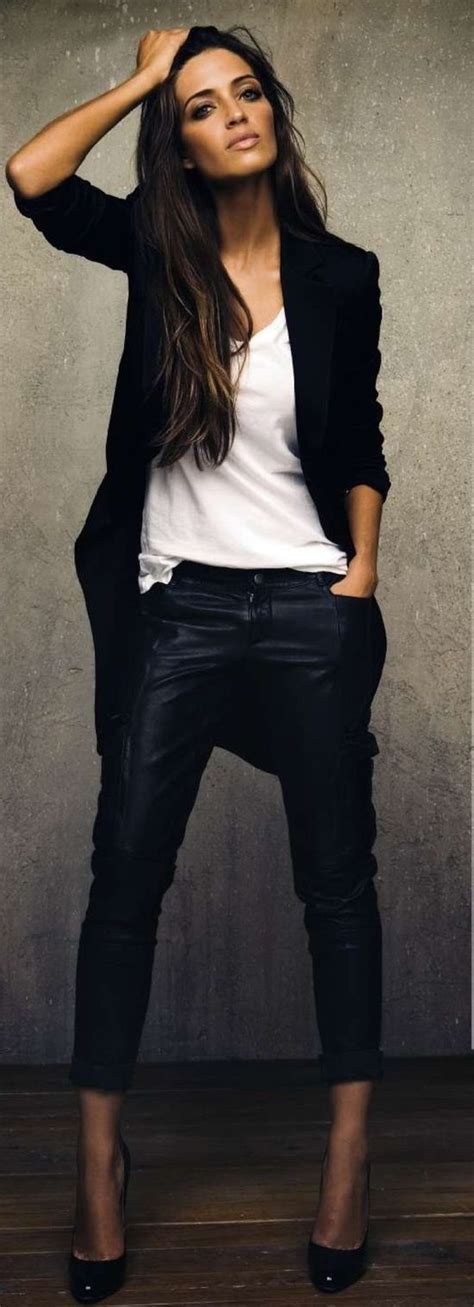 30 Ways To Make Black And White Work For You Stylish Outfit Ideas