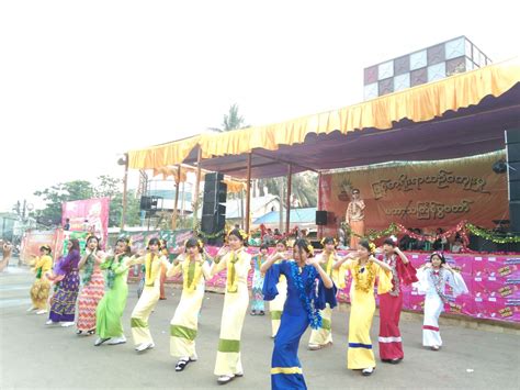 လက်ပံတန်းမြို့၌ မြန်မာ့ရိုးရာ မဟာသင်္ကြန်ပွဲတော်ဖွင့်ပွဲ စည်ကားသိုက်မ