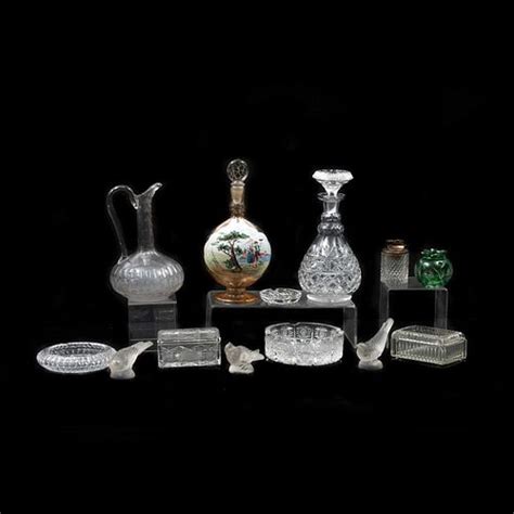 Lote De ArtÍculos De Mesa Siglo Xx Elaborados En Cristal Y Vidrio