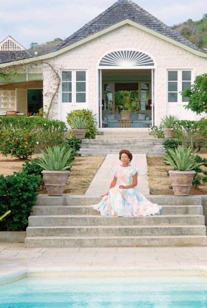 Esto Era Lo único Que Comía La Princesa Margarita En Su Isla Caribeña