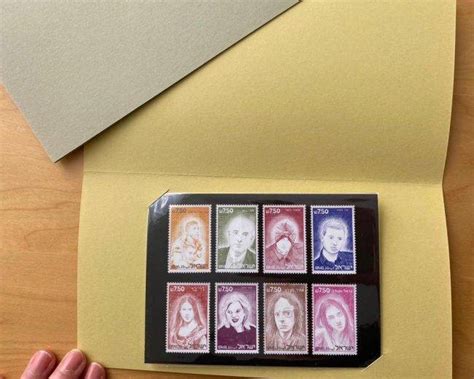 שאול כהן מאייר את קטני האומה מגזין פורטפוליו