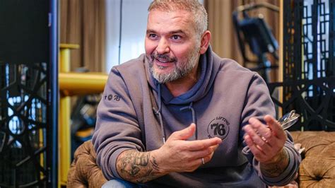 Erfolgsstory Aus Gelsenkirchen Kommen Goldhanteln Für Mega Stars