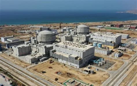 关键性突破全球首台玲龙一号小型堆主泵成功吊装就位 快科技 科技改变未来