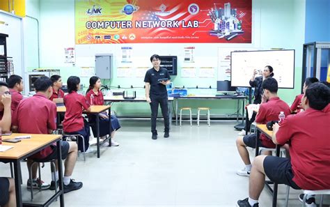 Site Visit Eng Cmu วิศวฯ มช ต้อนรับคณะศึกษาดูงานจากโรงเรียนหาดใหญ่วิทยาลัย คณะวิศวกรรมศาสตร์