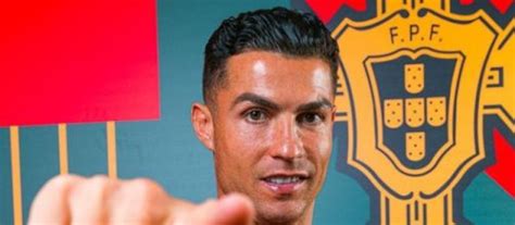 Cristiano Ronaldo Llora Al Escuchar El Himno De Portugal En Su Quinto