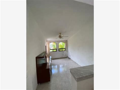 Venta Casa En Jardines Del Sur Cancún Mx21 Lg4382 Icasasmx
