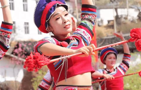 民族服饰欣赏 —— 白族 搜狐大视野 搜狐新闻