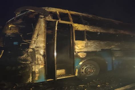 5 Dead 27 Injured In Karnataka After Bus Catches Fire On National