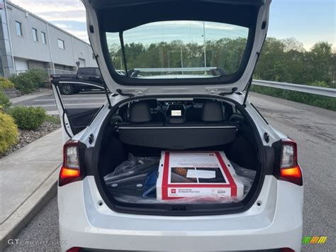 2022 Toyota Prius XLE AWD E Trunk Photos GTCarLot