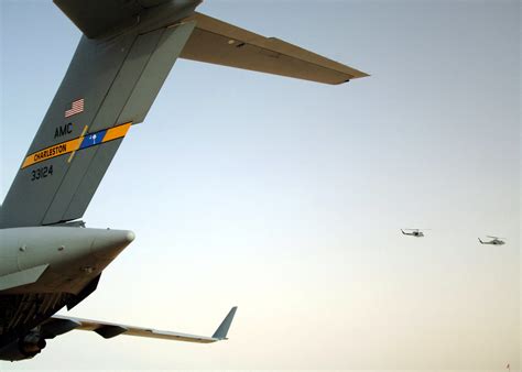 Aerial Porters Save Lives By Moving Air Cargo In Iraq Air Force