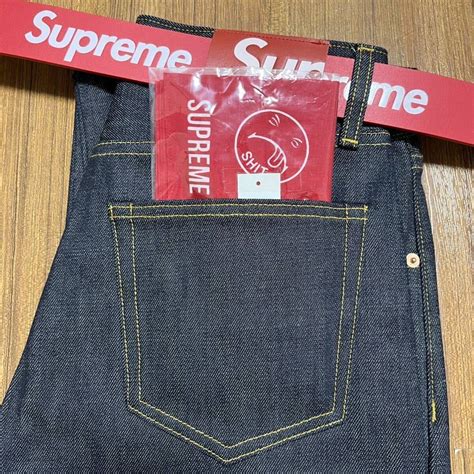 Yahooオークション 【新品未開封 赤 Shit Bandana】 Supreme 17aw 1