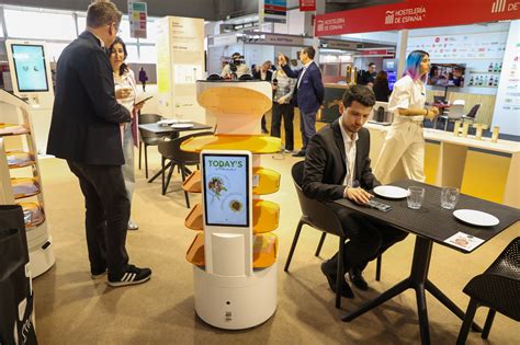 Robot Solutions Hostelco