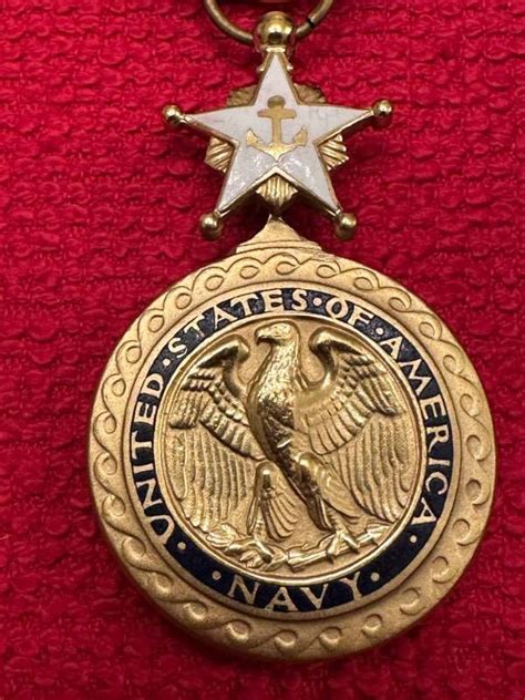Shadowbox Of Former Usmc Asst Commandant Latest Finds Us