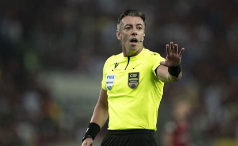 Filipe Luís Surpreende Com Declaração Sobre árbitro De Atlético Mg X