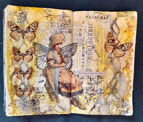 Pin By Carole Colca On Joyful Journeling Paper Crafts Art Journal