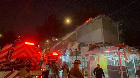 Se Incendia Bondega De Ropa Y Tenis En Tepito IMAGEN RADIO