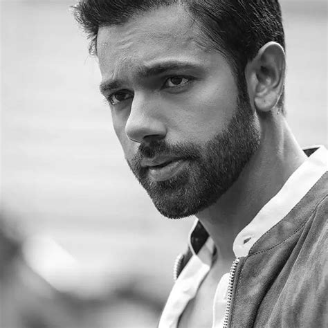 Saurabh Pandey Wiki, Biography, Age, Height, Family, Salary & Images