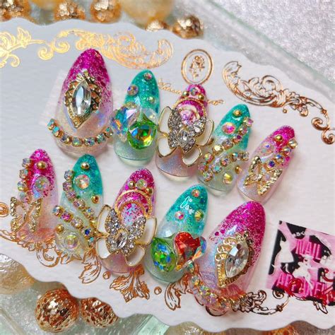 ￥1700＊グラマラスバタフライ＊ネイルチップ 蝶々 キラキラ ネイルチップ・付け爪 ピンク 【t ポイント5倍】 スワロ