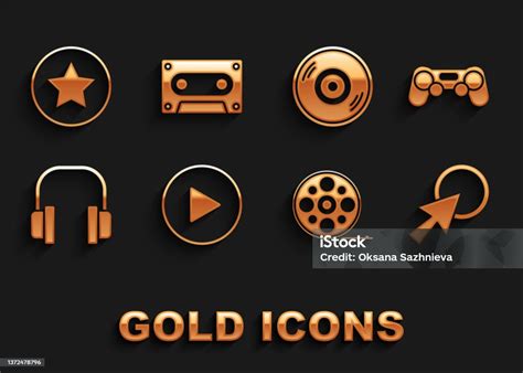 서클 게임 패드 화살표 커서 필름 릴 헤드폰 비닐 디스크 스타 및 복고풍 오디오 카세트 테이프 아이콘에서 재생을 설정합니다 벡터 1위에 대한 스톡 벡터 아트 및 기타 이미지