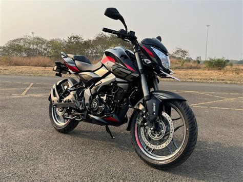 Breaking Bajaj Launches Updated Pulsar Ns160 At Rs 1 34 Lakh Zigwheels