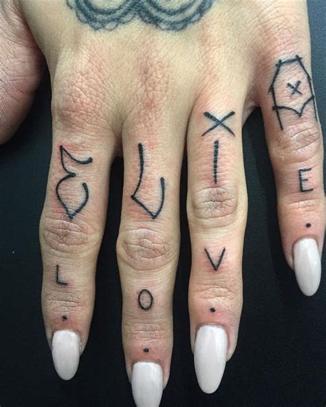 70 Trendy Finger Tattoo Designs Inspirations 2021