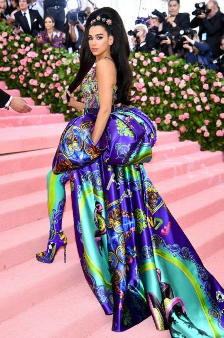 Dua Lipa Wore A World Famous 100 Carat Necklace At The Met Gala 2023