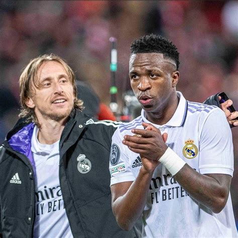 Madrid Xtra On Twitter Find Someone Who Looks At You The Way Modrić
