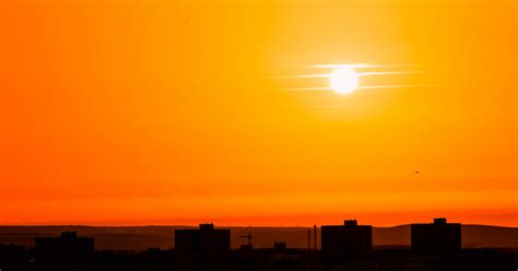 Cupolă de foc peste Europa Spania se sufocă la temperaturi de 44 de