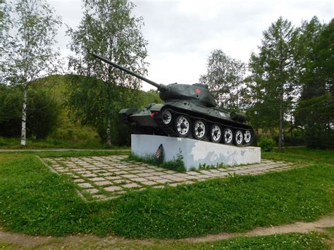 Танк T 34 85 Белозерск