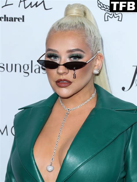 Christina Aguilera Sexy Photos Sexy E Girls