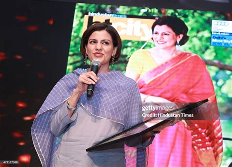 Journalist Nidhi Razdan Speaking After Receiving One Of Delhis Most