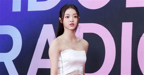 오마이걸 유아 비율 깡패 ★포토