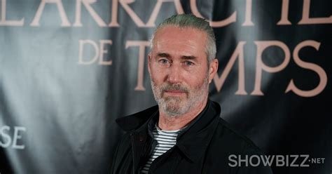 Un Look Différent Pour Roy Dupuis