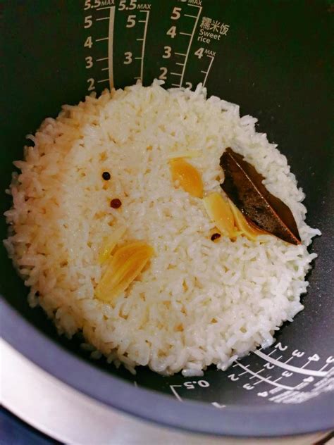 【海南鸡饭的做法步骤图，海南鸡饭怎么做好吃】一楼下小姐姐下厨房