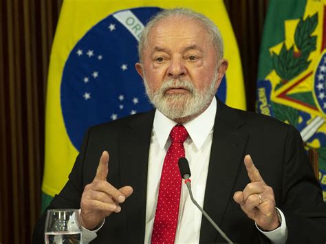 Presidente Lula E Ministros Fazem Reunião No Palácio Do Planalto